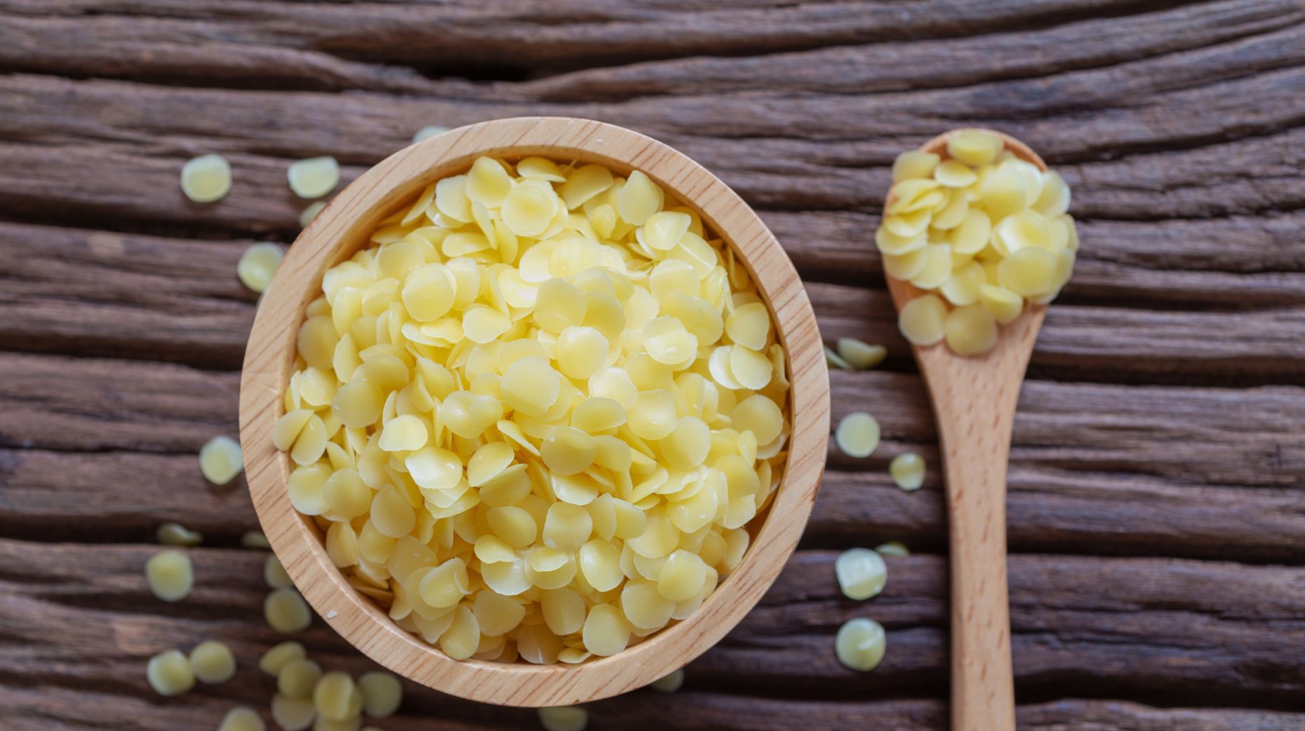 10 Everyday Uses for Beeswax Around the House – Ames Farm Single Source ...